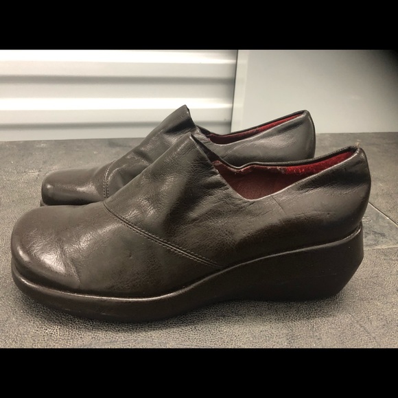 Nine West | Shoes | Nine West Cloud9 Womens Brown Clogs Slip On Shoes ...